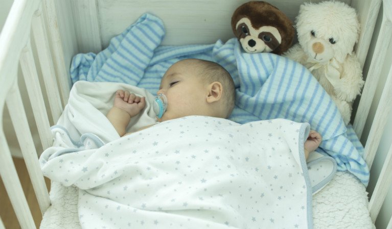¿Cómo calmar a un bebé que no deja de llorar? - cepancepan